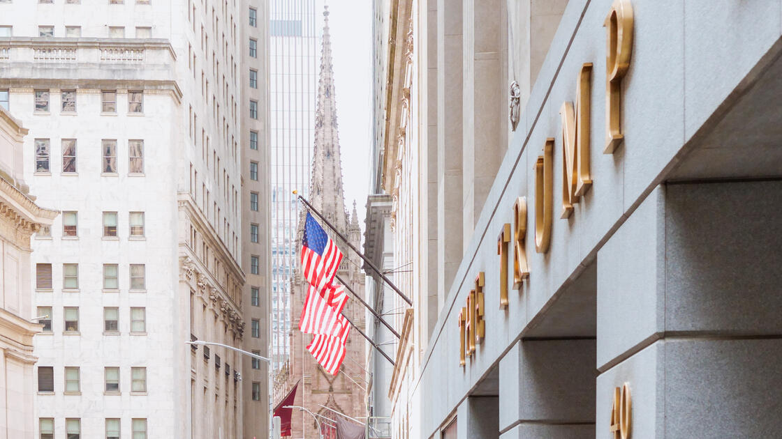 UAE Fund Buys $100m of Trump’s WFLI Tokens | Sandmark